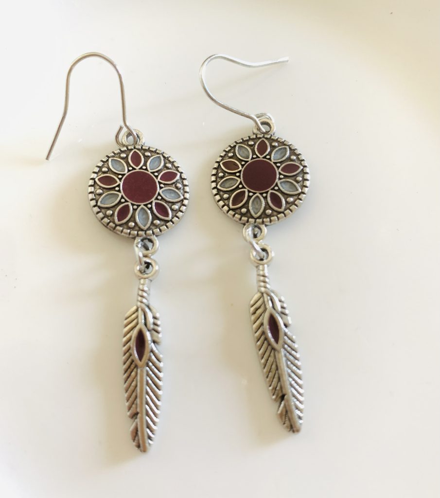 ELEGANT VINTAGE DROPS – Aims Collection